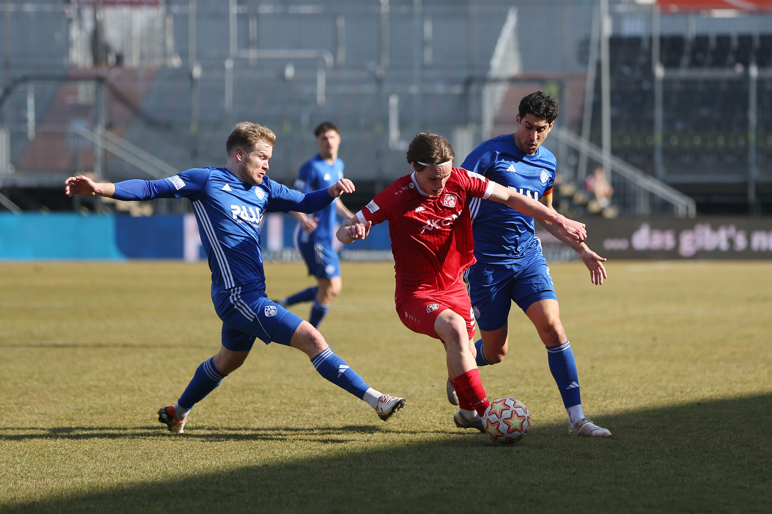 Große Moral bringt Punktgewinn bei den Kickers - Viktoria Aschaffenburg - Regionalliga Bayern